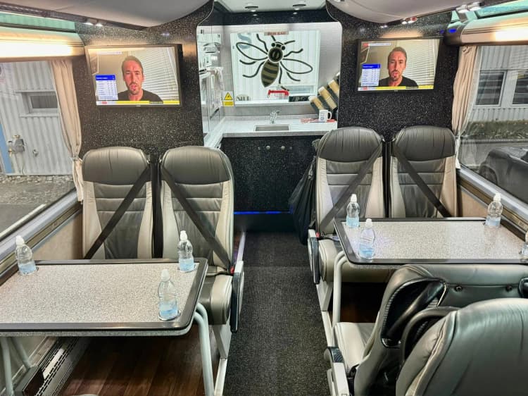 Luxury Coach Hire Manchester — Beeline VIP Coaches
